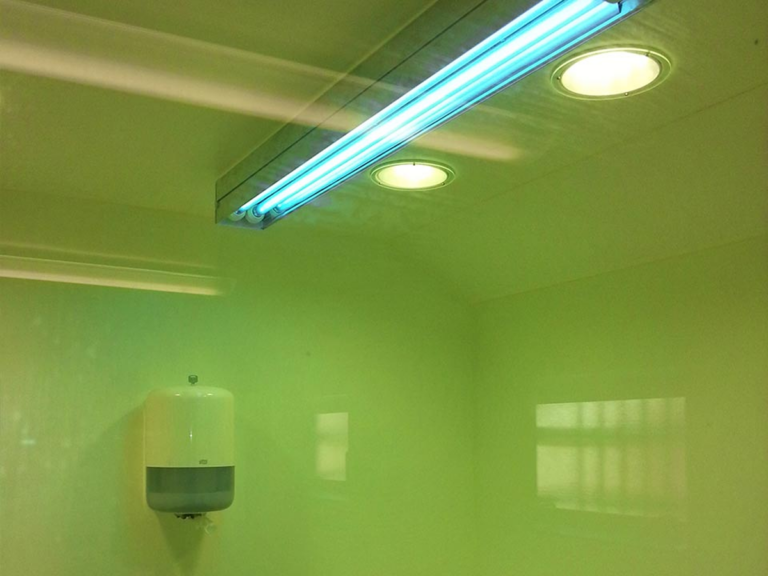 UV Equipment Cleanroom | Contamination Control & Disinfection